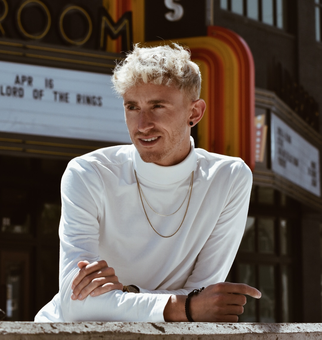 Chase Bennett Released "Toxic" Song featuring Cole Bennett | Biography Web
