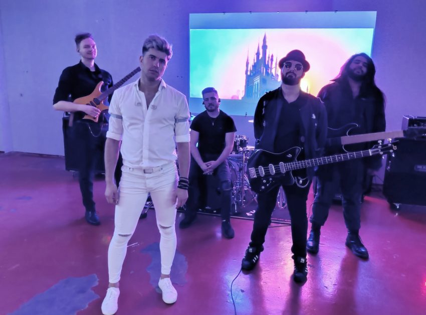 QUANTUM Releases "DESPERATE(LY)" | Biography Web