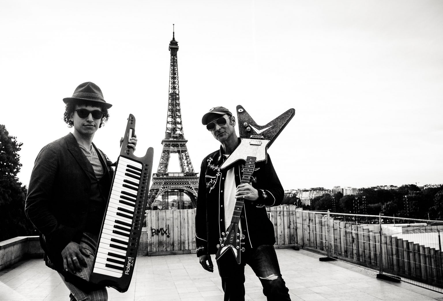 Sonic Winter Releases "Take My Hand" | Biography Web